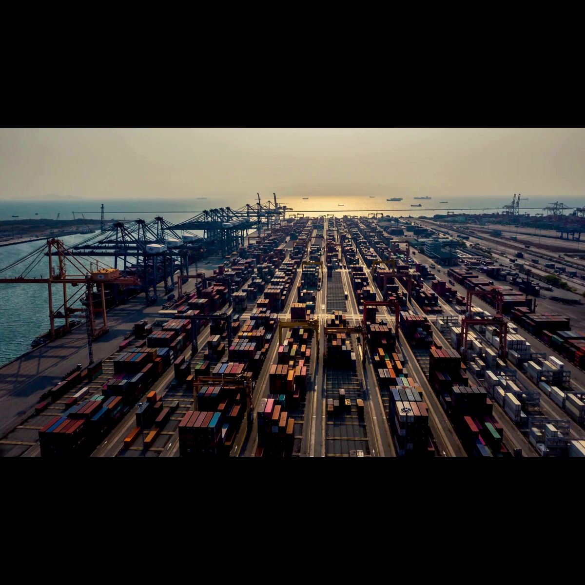 2024 CIP MAGAZINE - Digital Port Transformation: The Future is Now